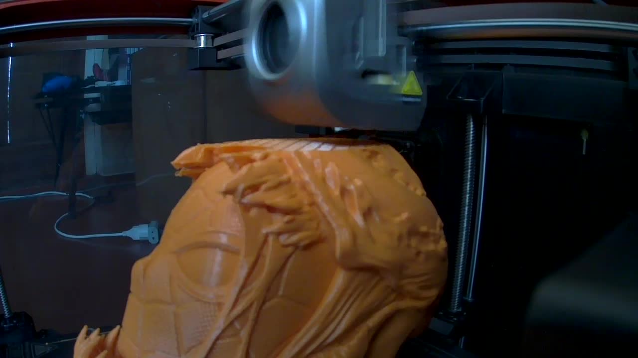 This is very interesting. 3D printer. Everything he does is interesting. | Creality Cloud